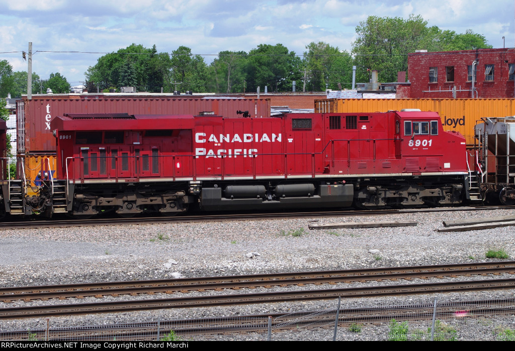 CP 8901